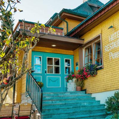 The rooms at Peterle – unique, freshly renovated, inviting.