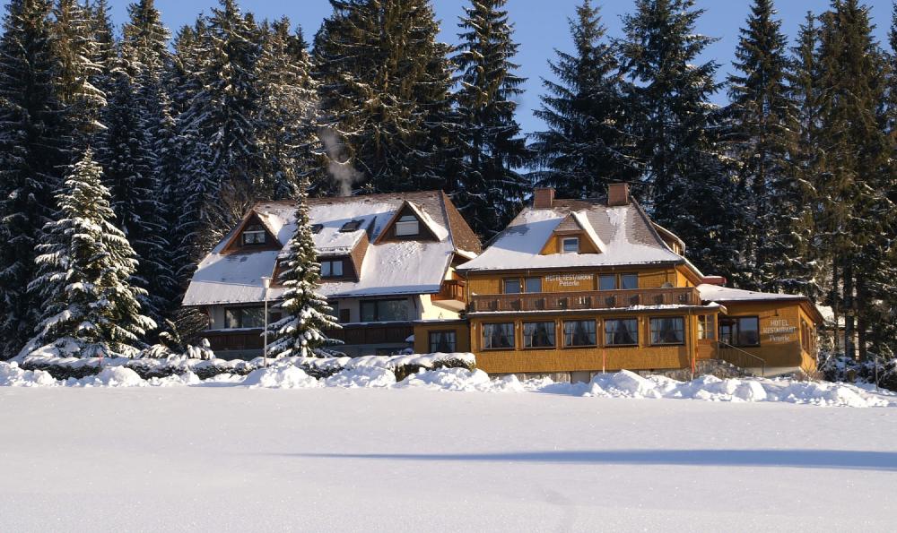 Hotel und Restaurant Peterle in Feldberg im Schwarzwald — Natur pur.